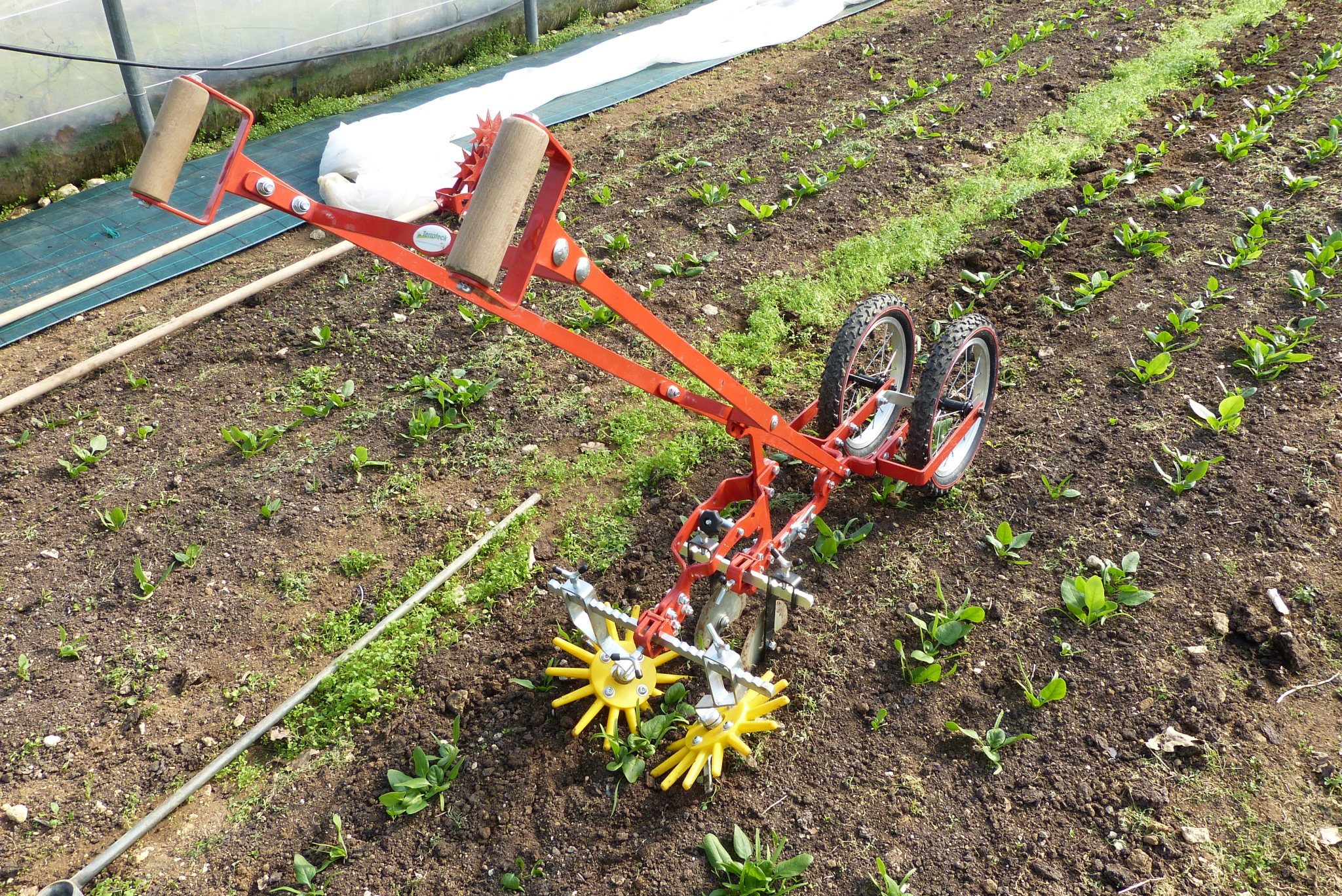 Terrateck | Kertészeti technológia